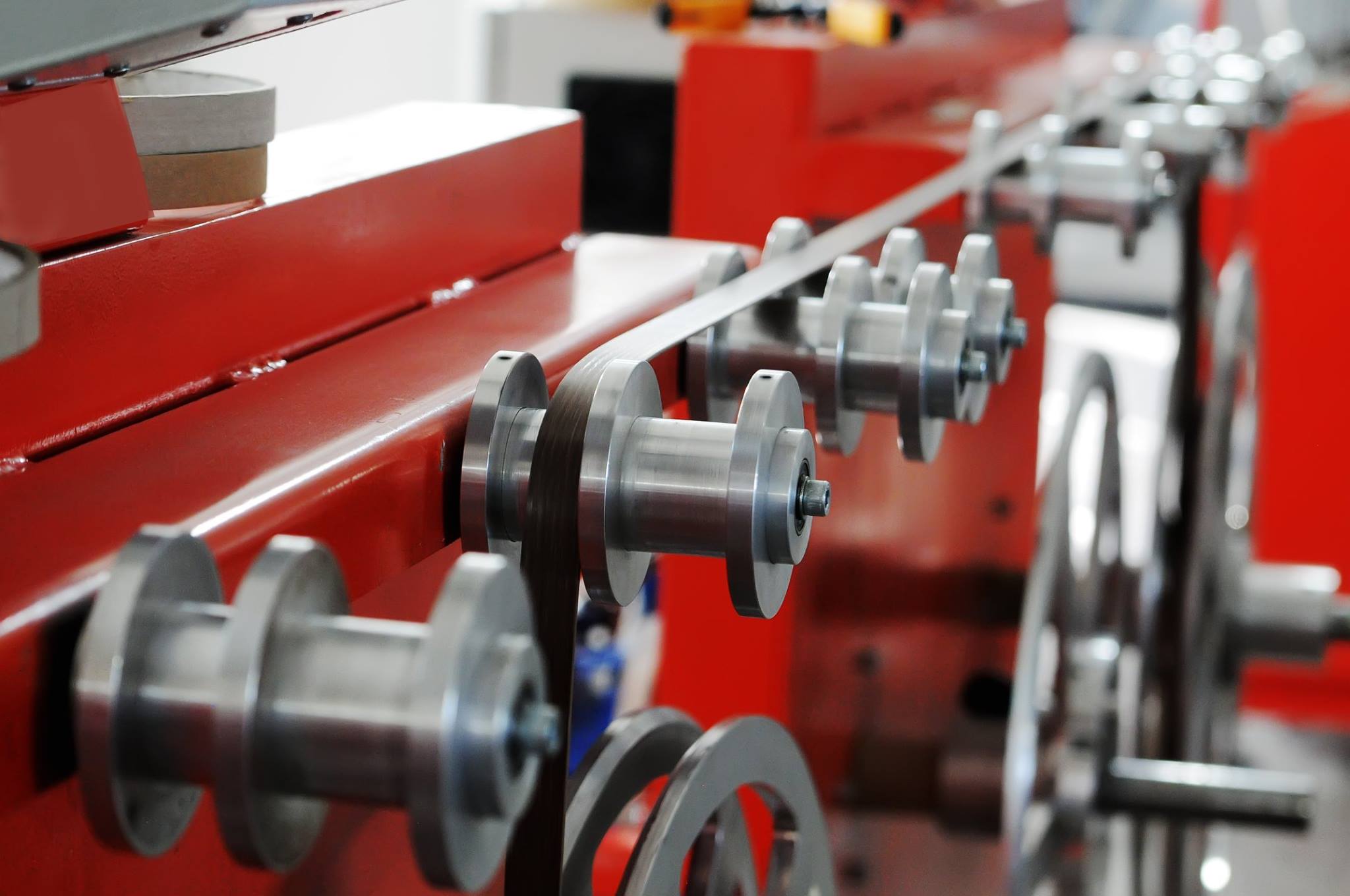 ПРО КОМПАНИЮ | KROMAG